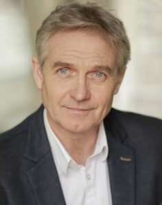 Steven Pinder Height, Age, Wife, Children, Family, Biography ...