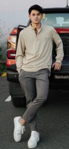 Dustin Yu (Pinoy Big Brother) Height, Age, Family, Biography ...