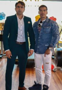 Anuj Chaudhary (DSP) Height, Age, Wife, Children, Family, Biography ...