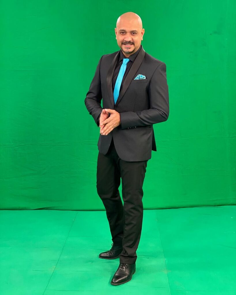 Anuj Gurwara Height, Age, Girlfriend, Wife, Family, Biography ...