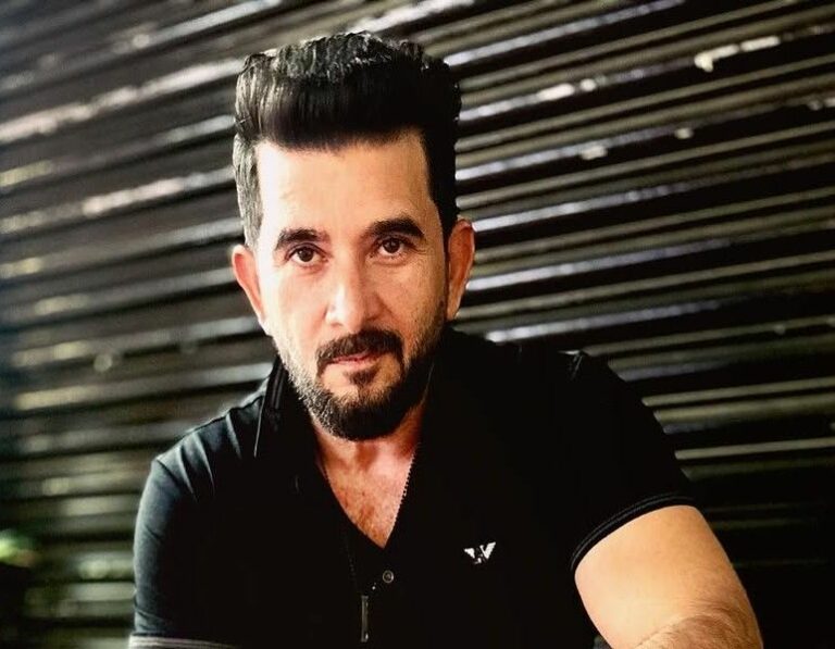 Adi Reddy (YouTuber) Height, Age, Wife, Children, Family, Biography ...