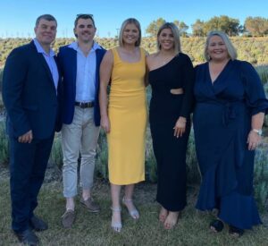 Georgia Voll Height, Age, Family, Biography » StarsUnfolded