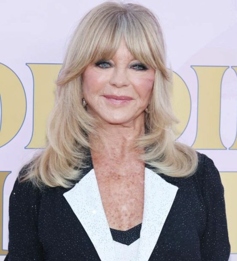 Goldie Hawn Height, Age, Boyfriend, Husband, Children, Family ...