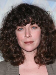 Jen Tullock Height, Age, Wife, Children, Family, Biography » StarsUnfolded