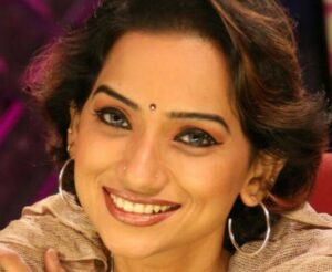 Kalpana Raghavendar Height, Age, Husband, Family, Biography » StarsUnfolded