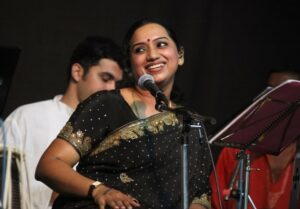 Kalpana Raghavendar Height, Age, Husband, Family, Biography » StarsUnfolded