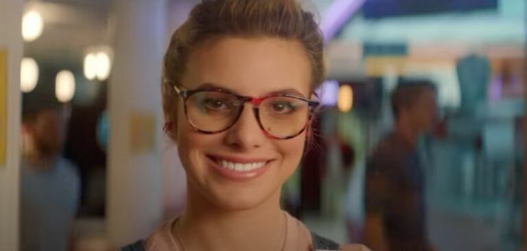 Lele Pons Height, Age, Husband, Family, Biography » StarsUnfolded