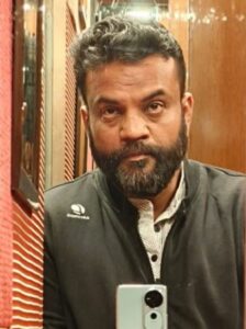 Loot Kaand Actors, Cast & Crew » StarsUnfolded