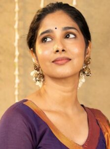 The Door Actors, Cast & Crew » StarsUnfolded