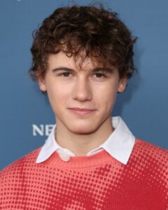 Sam Nivola Height, Age, Girlfriend, Family, Biography » StarsUnfolded