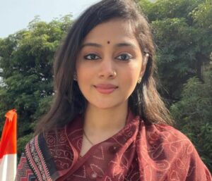 Sivasri Skandaprasad Height, Age, Husband, Family, Biography ...