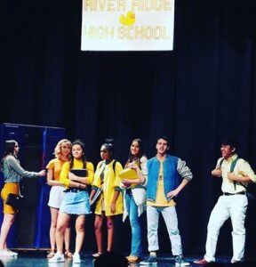 Arianna Rivas Height, Age, Biography » StarsUnfolded