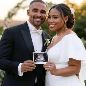 Bryonna Burrows Height, Age, Boyfriend, Husband, Family, Biography ...