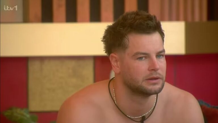Christopher Hughes (Celebrity Big Brother) Height, Age, Girlfriend ...