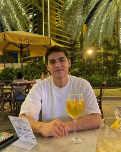 Emilio Daez Height, Age, Family, Biography » StarsUnfolded