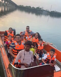 Hardika Sharma Age, Family, Biography » StarsUnfolded