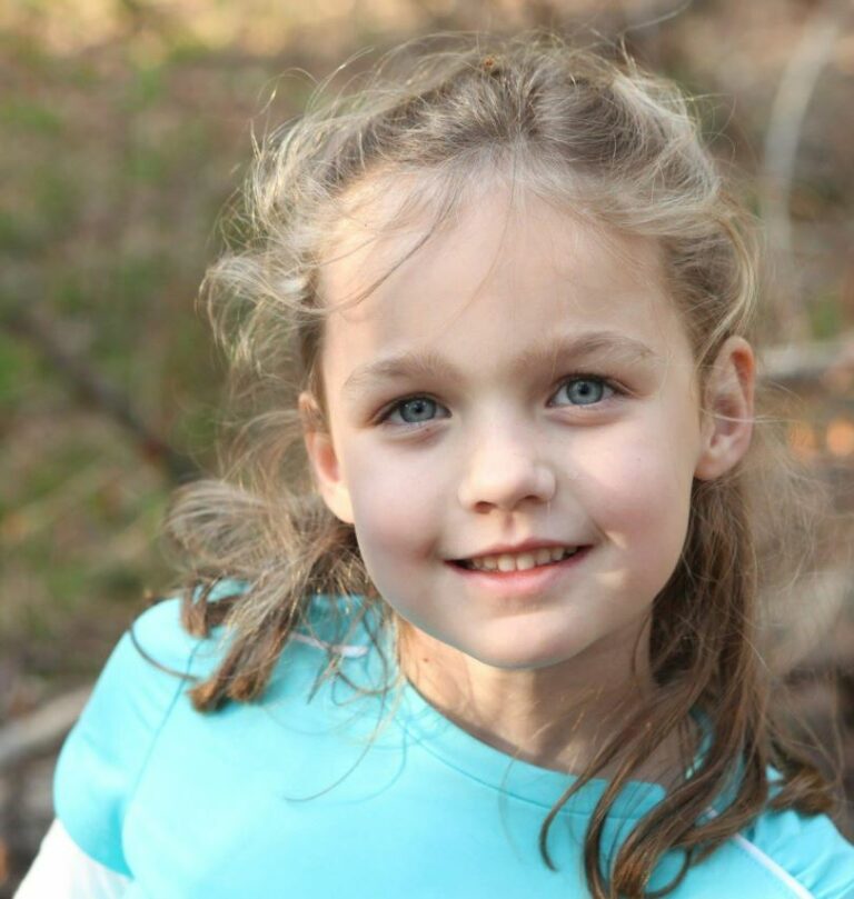 Mary Kate Cornett Height, Age, Family, Biography » StarsUnfolded