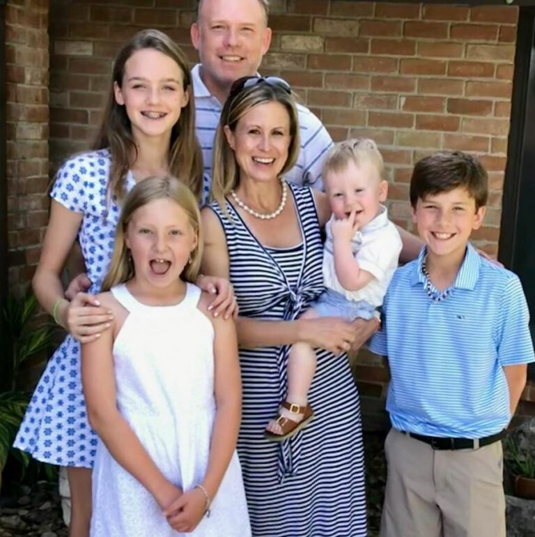 Mary Kate Cornett Height, Age, Family, Biography » StarsUnfolded