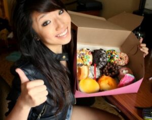 Tiffany Fong Height, Age, Boyfriend, Family, Biography » StarsUnfolded