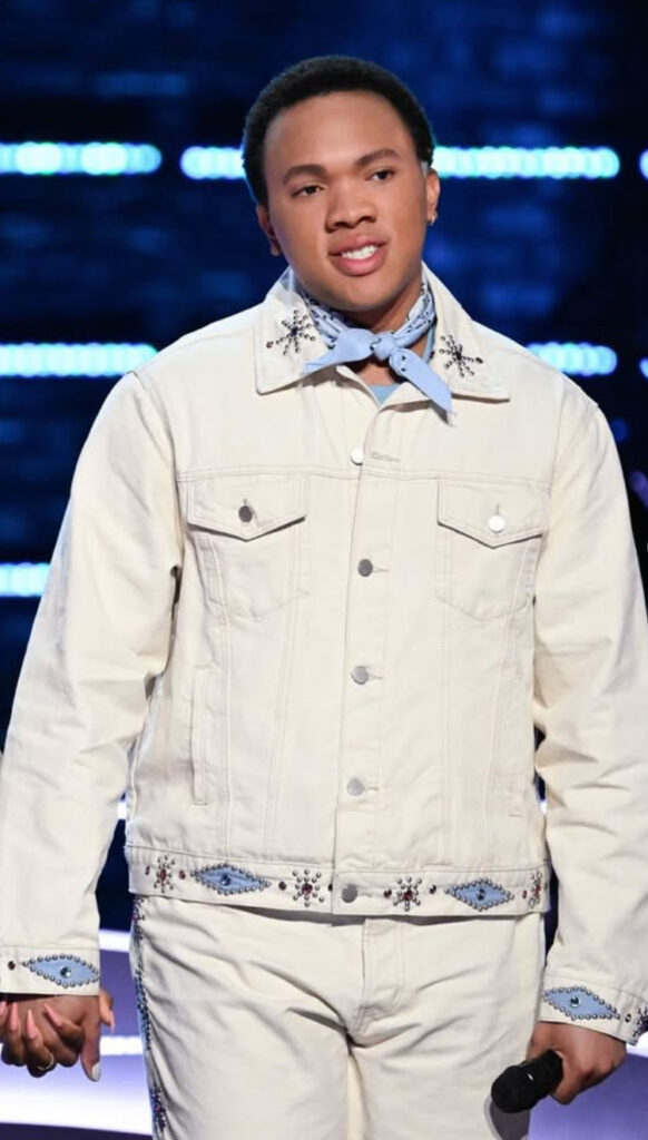 Bryson Battle (Singer) Height, Age, Biography » StarsUnfolded