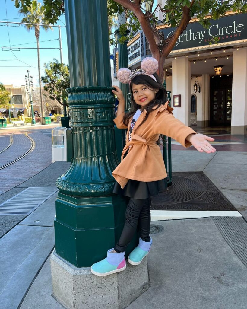 Maia Kealoha Height, Age, Family, Biography » StarsUnfolded