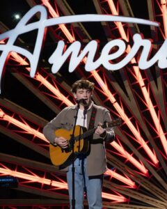 Slater Nalley Height, Age, Family, Biography » StarsUnfolded