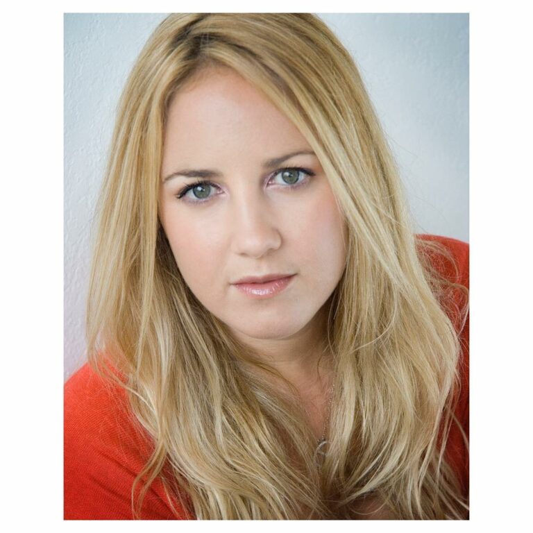 Theodora Greece Height, Age, Boyfriend, Husband, Family, Biography ...