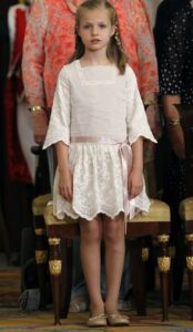 Leonor (Princess Of Asturias) Height, Age, Family, Biography ...