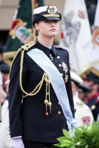 Leonor (Princess Of Asturias) Height, Age, Family, Biography ...