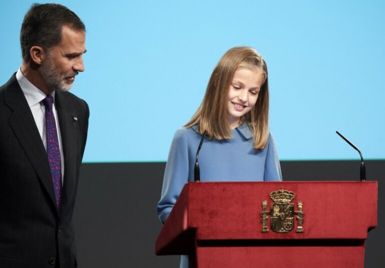 Leonor (Princess Of Asturias) Height, Age, Family, Biography ...