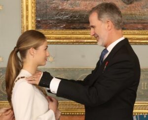 Leonor (Princess Of Asturias) Height, Age, Family, Biography ...