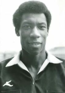 Uriah Rennie Height, Age, Death, Wife, Children, Biography » StarsUnfolded