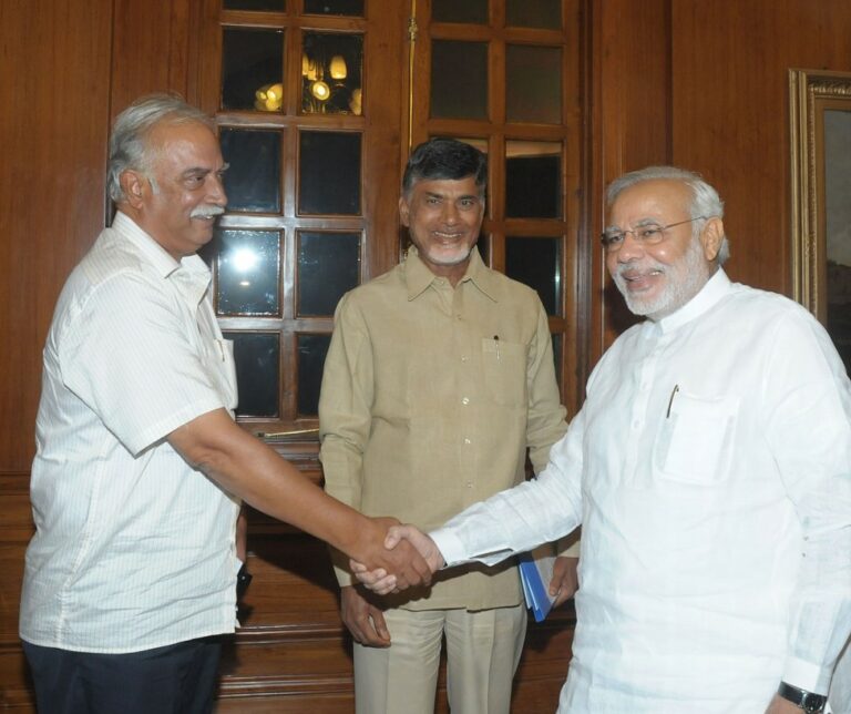 Ashok Gajapathi Raju Age, Caste, Wife, Children, Family, Biography ...