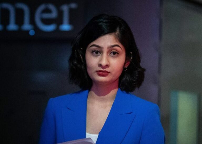 Zarah Sultana Height, Age, Husband, Family, Biography » StarsUnfolded