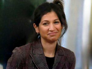 Katie Miller Age, Husband, Children, Family, Biography » StarsUnfolded