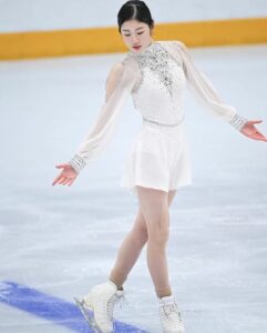 Lee Hae-in (Figure Skater) Height, Age, Family, Biography » StarsUnfolded