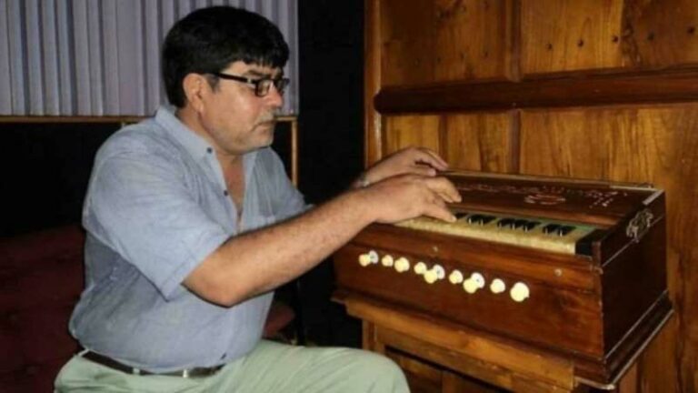 Proloy Chaki Age, Death, Family, Biography » StarsUnfolded